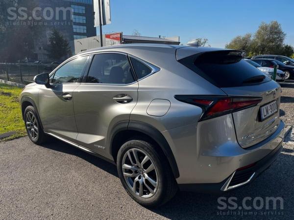 Lexus NX 2018 in Riga, with an engine capacity of 2.50 L and mileage of 95 thousand km for 26000 €, photo 2 on AUTOMOTO.COM.LV