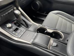 Lexus NX 2018 in Daugavpils, with an engine capacity of 2.50 L and mileage of 118 thousand km for 23000 €, photo 17 on AUTOMOTO.COM.LV