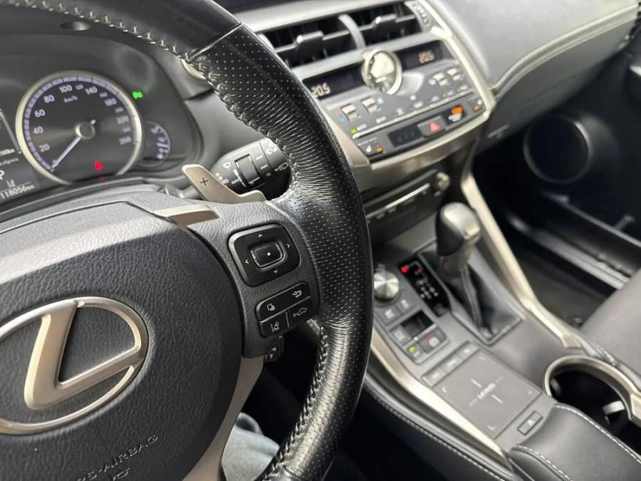 Lexus NX 2018 in Daugavpils, with an engine capacity of 2.50 L and mileage of 118 thousand km for 23000 €, photo 22 on AUTOMOTO.COM.LV