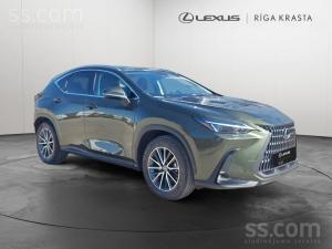 Zaļš Lexus NX 2022 Rīga, ar dzinēja tilpumu 2.50 L un nobraukumu 83 tūkst. km par 43500 €, foto 4 vietnē AUTOMOTO.COM.LV