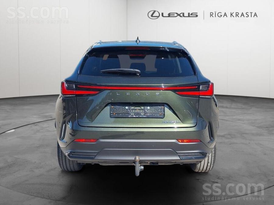 Zaļš Lexus NX 2022 Rīga, ar dzinēja tilpumu 2.50 L un nobraukumu 83 tūkst. km par 43500 €, foto 7 vietnē AUTOMOTO.COM.LV