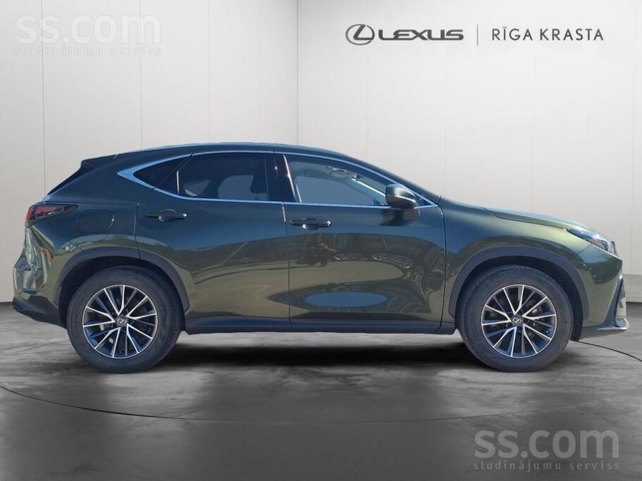 Zaļš Lexus NX 2022 Rīga, ar dzinēja tilpumu 2.50 L un nobraukumu 83 tūkst. km par 43500 €, foto 9 vietnē AUTOMOTO.COM.LV