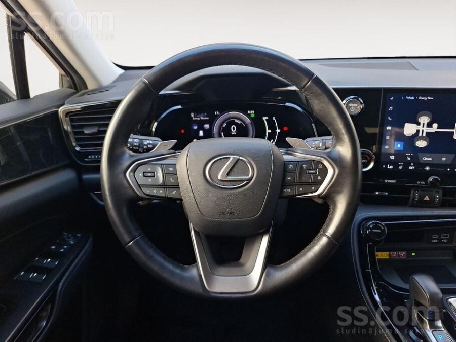 Zaļš Lexus NX 2022 Rīga, ar dzinēja tilpumu 2.50 L un nobraukumu 83 tūkst. km par 43500 €, foto 16 vietnē AUTOMOTO.COM.LV
