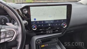 Green Lexus NX 2023 in Riga, with an engine capacity of 2.50 L and mileage of 55 thousand km for 44000 €, photo 8 on AUTOMOTO.COM.LV