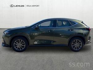 Zaļš Lexus NX 2025 Rīga, ar dzinēja tilpumu 2.50 L un nobraukumu 23 tūkst. km par 52000 €, foto 4 vietnē AUTOMOTO.COM.LV