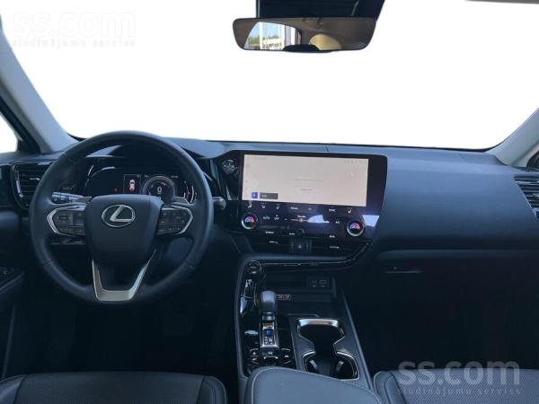 Green Lexus NX 2025 in Riga, with an engine capacity of 2.50 L and mileage of 23 thousand km for 52000 €, photo 8 on AUTOMOTO.COM.LV