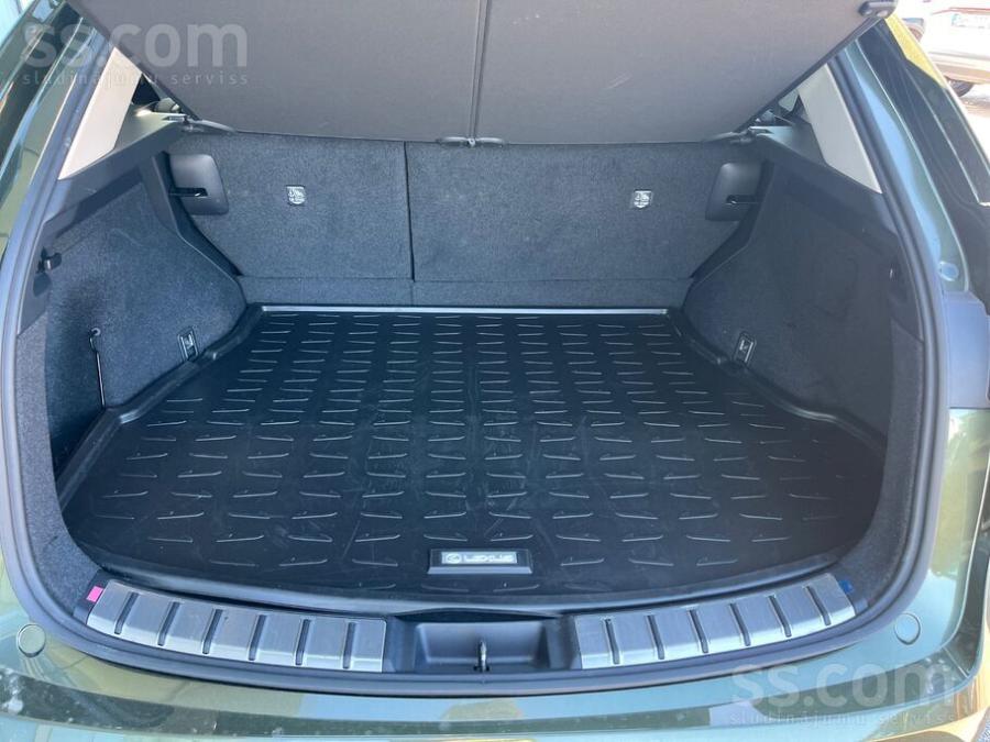 Zaļš Lexus NX 2025 Rīga, ar dzinēja tilpumu 2.50 L un nobraukumu 23 tūkst. km par 52000 €, foto 11 vietnē AUTOMOTO.COM.LV