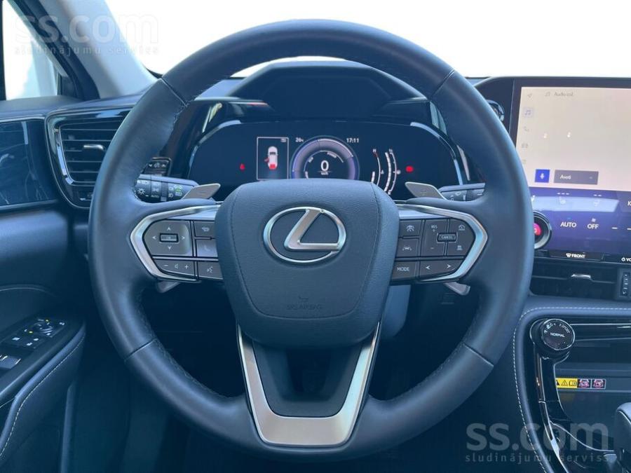 Zaļš Lexus NX 2025 Rīga, ar dzinēja tilpumu 2.50 L un nobraukumu 23 tūkst. km par 52000 €, foto 13 vietnē AUTOMOTO.COM.LV