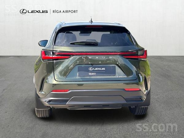 Green Lexus NX 2025 in Riga, with an engine capacity of 2.50 L and mileage of 7 thousand km for 55900 €, photo 4 on AUTOMOTO.COM.LV