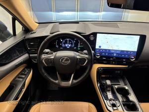 Green Lexus NX 2022 in Tallinn, with an engine capacity of 2.50 L and mileage of 50 thousand km for 47600 €, photo 12 on AUTOMOTO.COM.LV