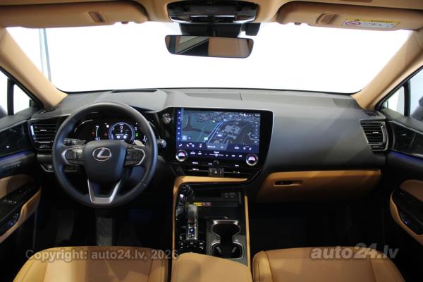 Green Lexus NX 2025 in Tallinn, with an engine capacity of 2.50 L and mileage of 11 thousand km for 67990 €, photo 8 on AUTOMOTO.COM.LV