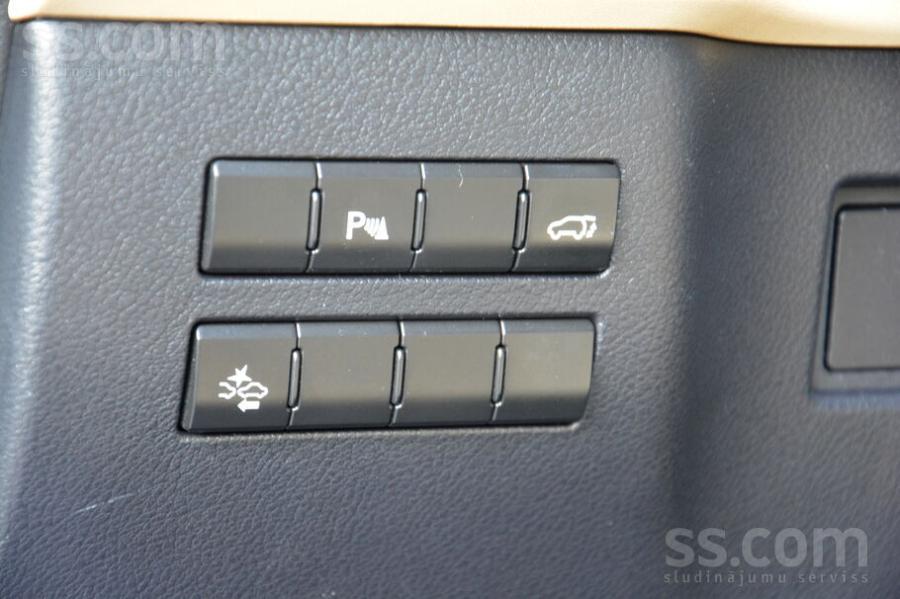 Pelēks Lexus NX 2014 Rīga, ar dzinēja tilpumu 2.50 L un nobraukumu 147 tūkst. km par 12999 €, foto 8 vietnē AUTOMOTO.COM.LV