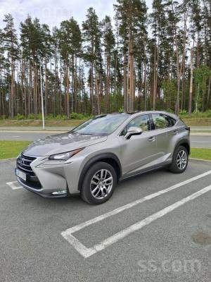 Pelēks Lexus NX 2014 Rīga, ar dzinēja tilpumu 2.50 L un nobraukumu 199 tūkst. km par 18500 €, foto 4 vietnē AUTOMOTO.COM.LV