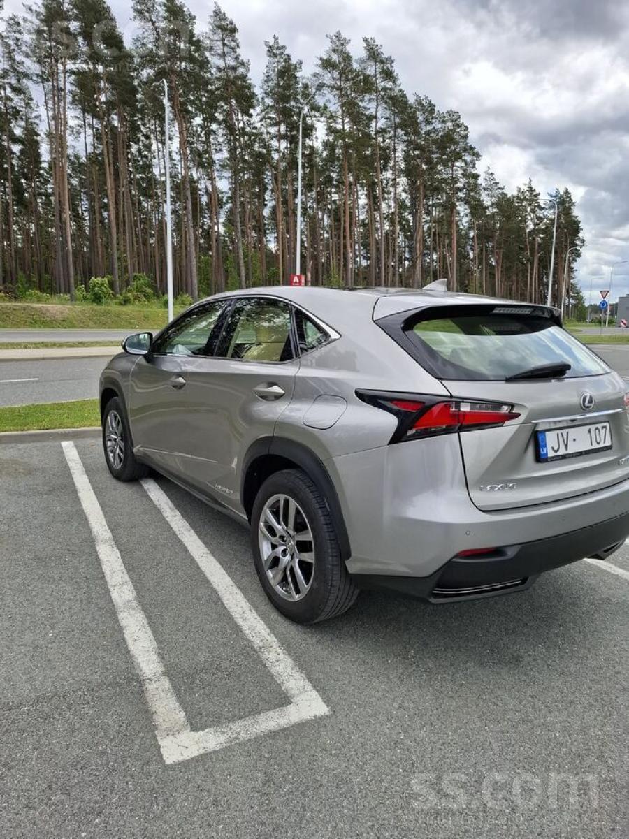 Pelēks Lexus NX 2014 Rīga, ar dzinēja tilpumu 2.50 L un nobraukumu 199 tūkst. km par 18500 €, foto 6 vietnē AUTOMOTO.COM.LV