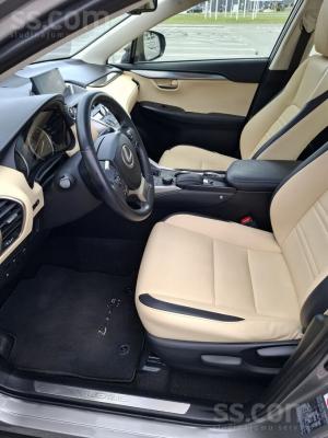 Pelēks Lexus NX 2014 Rīga, ar dzinēja tilpumu 2.50 L un nobraukumu 199 tūkst. km par 18500 €, foto 9 vietnē AUTOMOTO.COM.LV