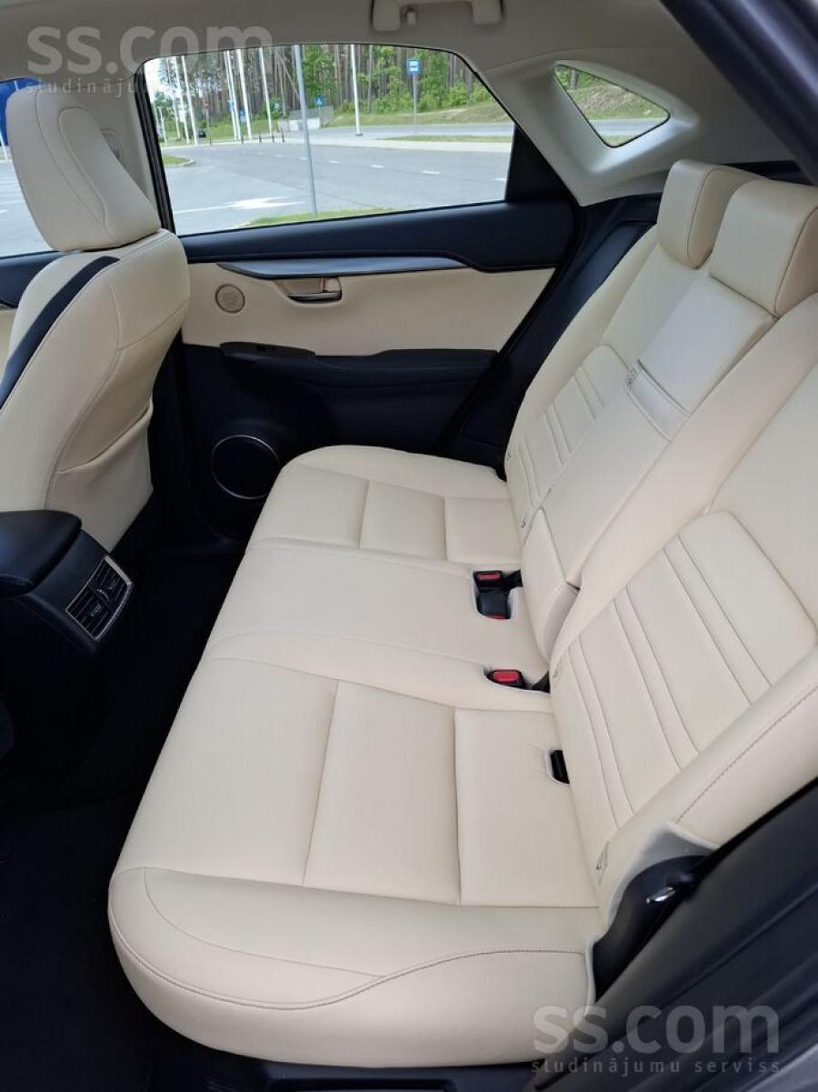 Pelēks Lexus NX 2014 Rīga, ar dzinēja tilpumu 2.50 L un nobraukumu 199 tūkst. km par 18500 €, foto 12 vietnē AUTOMOTO.COM.LV