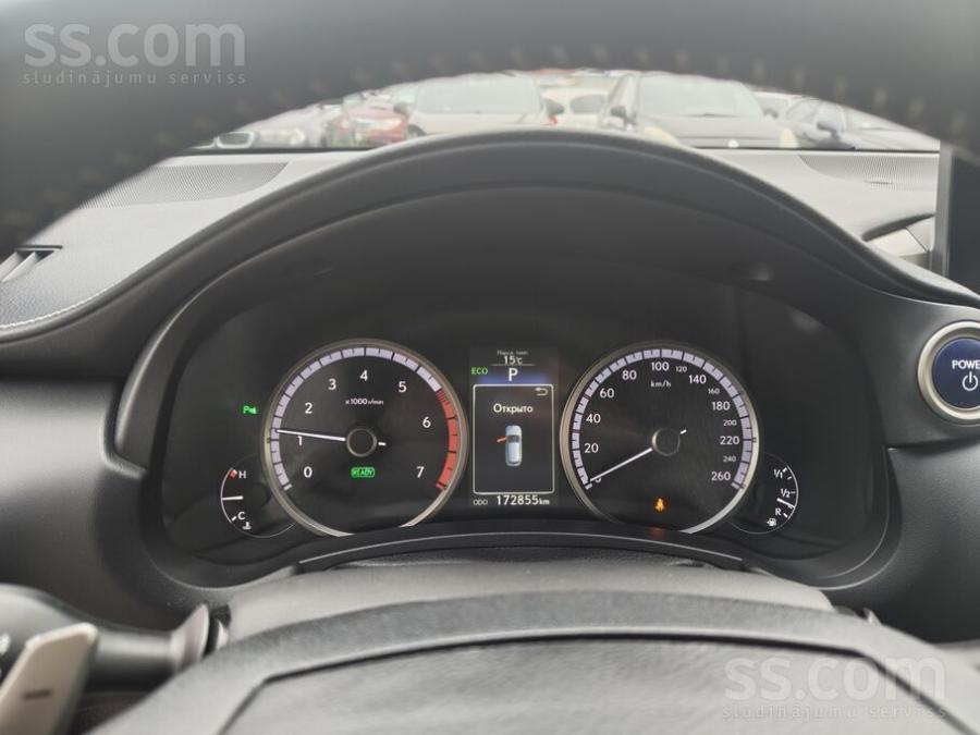 Grey Lexus NX 2014 in Riga, with an engine capacity of 2.50 L and mileage of 174 thousand km for 19000 €, photo 13 on AUTOMOTO.COM.LV