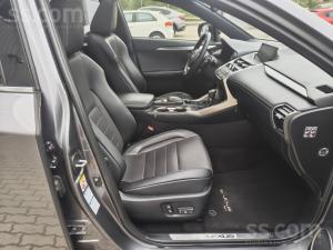Grey Lexus NX 2014 in Riga, with an engine capacity of 2.50 L and mileage of 174 thousand km for 19000 €, photo 18 on AUTOMOTO.COM.LV