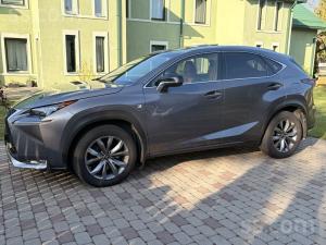 Pelēks Lexus NX 2015 Ventspils, ar dzinēja tilpumu 2.00 L un nobraukumu 193 tūkst. km par 18200 €, foto 10 vietnē AUTOMOTO.COM.LV