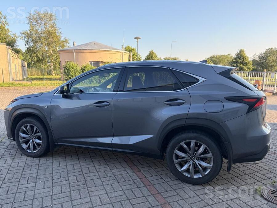 Pelēks Lexus NX 2015 Ventspils, ar dzinēja tilpumu 2.00 L un nobraukumu 193 tūkst. km par 17200 €, foto 10 vietnē AUTOMOTO.COM.LV
