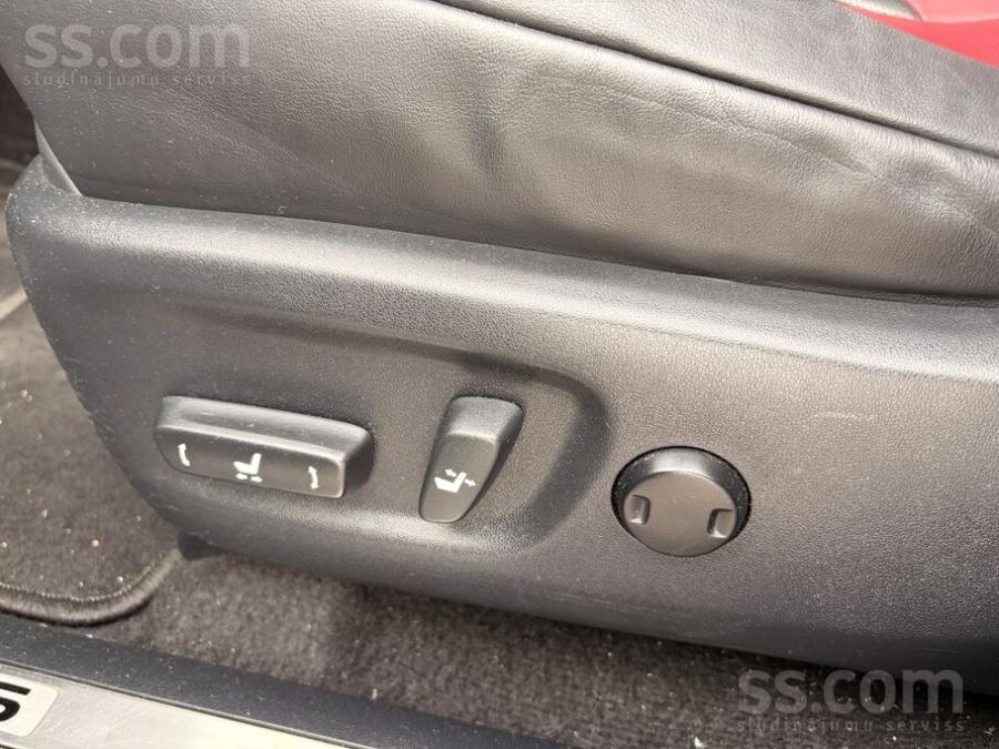 Pelēks Lexus NX 2015 Ventspils, ar dzinēja tilpumu 2.00 L un nobraukumu 193 tūkst. km par 17200 €, foto 27 vietnē AUTOMOTO.COM.LV