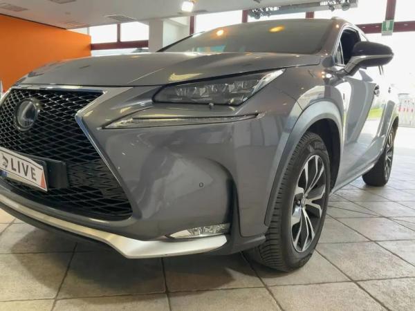 Pelēks Lexus NX 2015 Daugavpils, ar dzinēja tilpumu 2.50 L un nobraukumu 167 tūkst. km par 22000 €, foto 3 vietnē AUTOMOTO.COM.LV