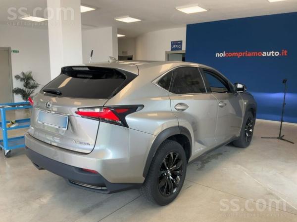 Grey Lexus NX 2015 in Daugavpils, with an engine capacity of 2.50 L and mileage of 180 thousand km for 21930 €, photo 2 on AUTOMOTO.COM.LV