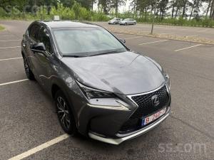Grey Lexus NX 2016 in Daugavpils, with an engine capacity of 2.50 L and mileage of 204 thousand km for 21250 €, photo 12 on AUTOMOTO.COM.LV