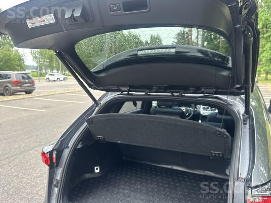 Grey Lexus NX 2016 in Daugavpils, with an engine capacity of 2.50 L and mileage of 204 thousand km for 21250 €, photo 25 on AUTOMOTO.COM.LV
