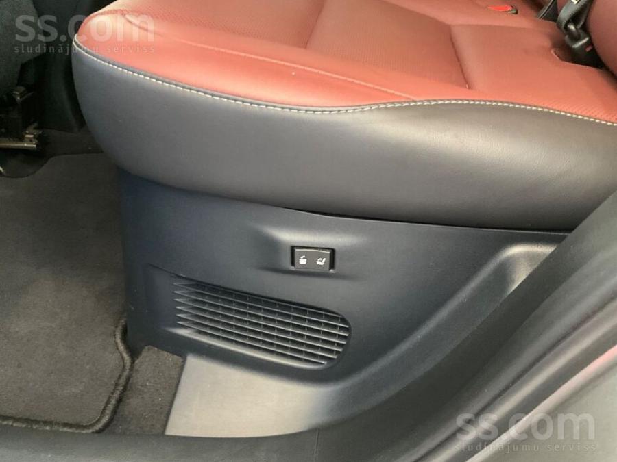 Pelēks Lexus NX 2016 Daugavpils, ar dzinēja tilpumu 2.50 L un nobraukumu 153 tūkst. km par 21400 €, foto 16 vietnē AUTOMOTO.COM.LV