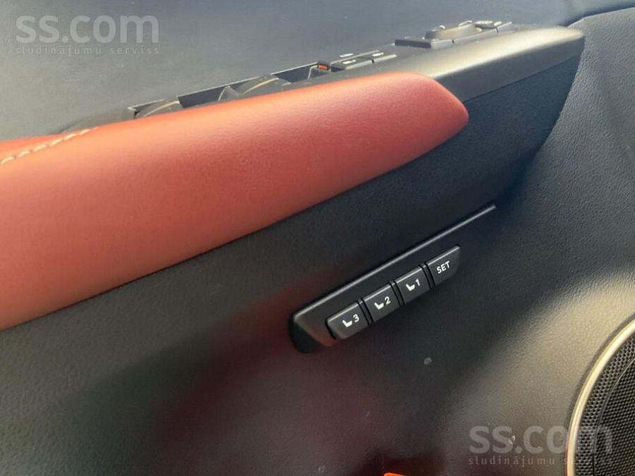 Pelēks Lexus NX 2016 Daugavpils, ar dzinēja tilpumu 2.50 L un nobraukumu 153 tūkst. km par 21400 €, foto 19 vietnē AUTOMOTO.COM.LV