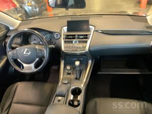 Pelēks Lexus NX 2016 Daugavpils, ar dzinēja tilpumu 2.50 L un nobraukumu 222 tūkst. km par 17800 €, foto 13 vietnē AUTOMOTO.COM.LV