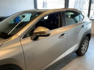 Grey Lexus NX 2016 in Daugavpils, with an engine capacity of 2.50 L and mileage of 222 thousand km for 17800 €, photo 8 on AUTOMOTO.COM.LV