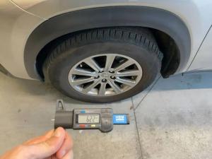 Grey Lexus NX 2016 in Daugavpils, with an engine capacity of 2.50 L and mileage of 222 thousand km for 17800 €, photo 10 on AUTOMOTO.COM.LV