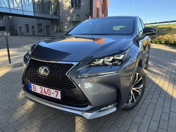 Pelēks Lexus NX 2016 Daugavpils, ar dzinēja tilpumu 2.50 L un nobraukumu 204 tūkst. km par 20950 €, foto 1 vietnē AUTOMOTO.COM.LV