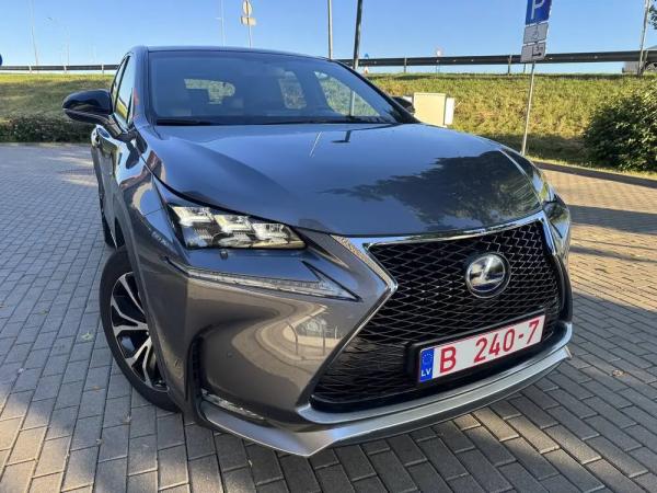 Pelēks Lexus NX 2016 Daugavpils, ar dzinēja tilpumu 2.50 L un nobraukumu 204 tūkst. km par 20950 €, foto 6 vietnē AUTOMOTO.COM.LV