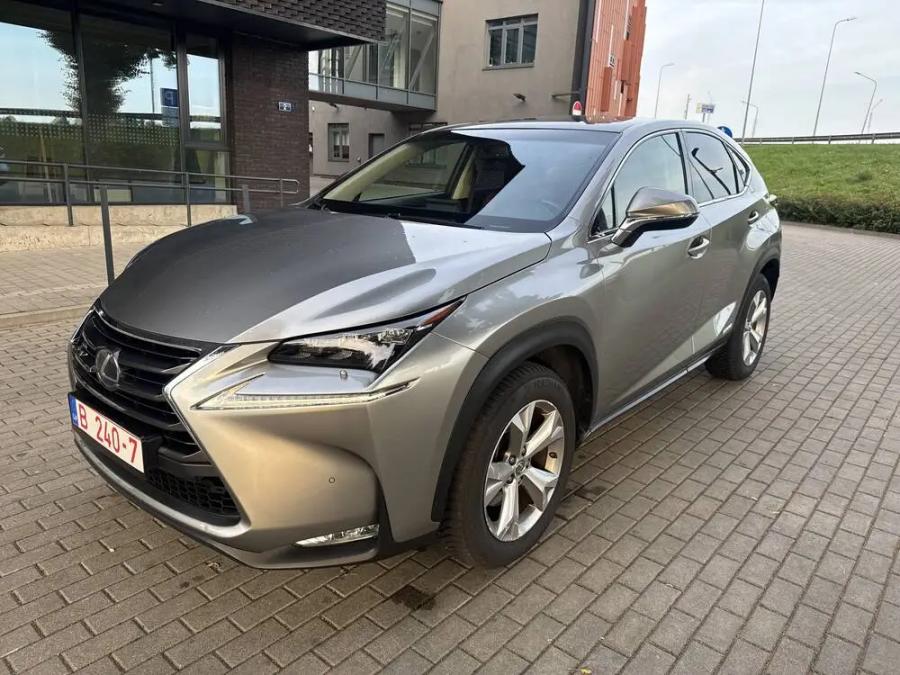 Pelēks Lexus NX 2016 Daugavpils, ar dzinēja tilpumu 2.50 L un nobraukumu 153 tūkst. km par 21950 €, foto 4 vietnē AUTOMOTO.COM.LV