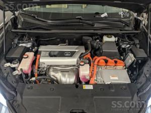 Grey Lexus NX 2016 in Daugavpils, with an engine capacity of 2.50 L and mileage of 75 thousand km for 23290 €, photo 17 on AUTOMOTO.COM.LV