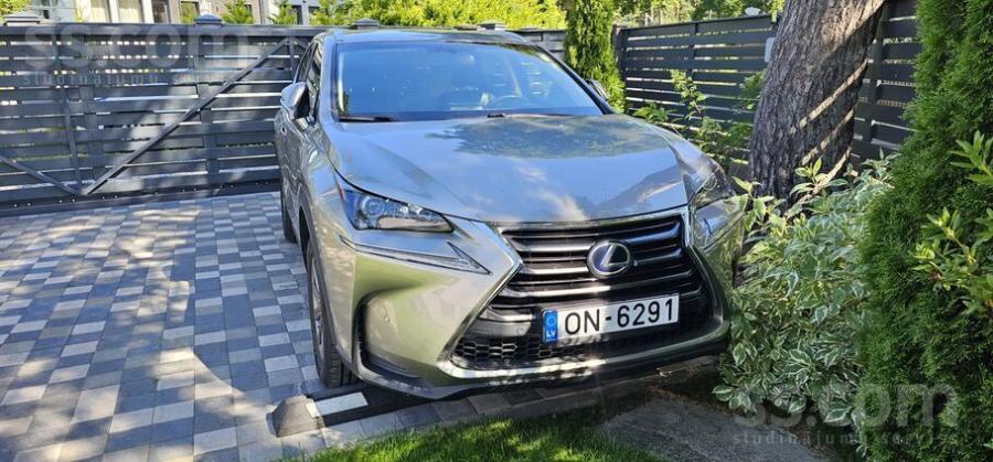 Grey Lexus NX 2016 in Riga, with an engine capacity of 2.50 L and mileage of 206 thousand km for 18700 €, photo 1 on AUTOMOTO.COM.LV