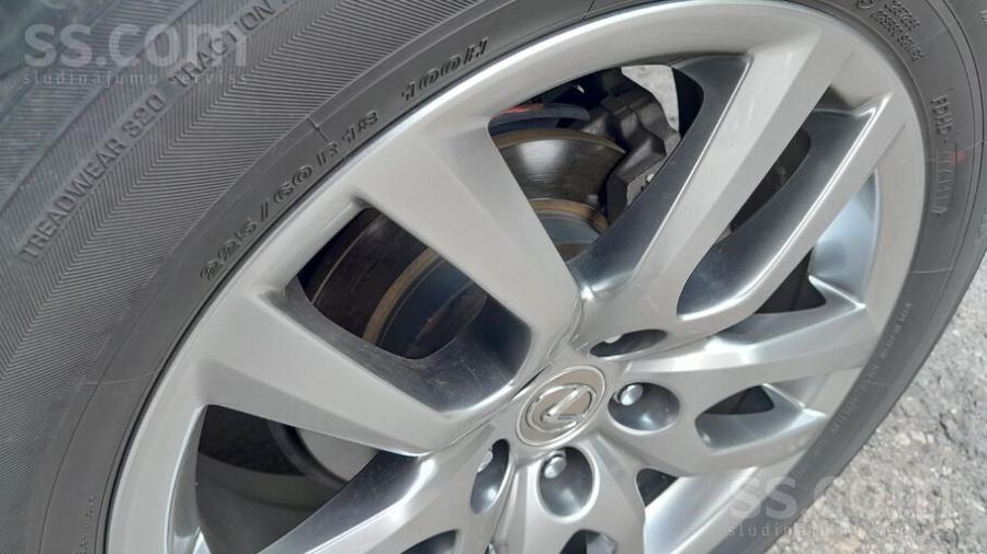 Grey Lexus NX 2017 in Riga, with an engine capacity of 2.50 L and mileage of 145 thousand km for 23500 €, photo 19 on AUTOMOTO.COM.LV