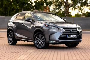 Pelēks Lexus NX 2017 Jelgava, ar dzinēja tilpumu 2.50 L un nobraukumu 100 tūkst. km par 22900 €, foto 3 vietnē AUTOMOTO.COM.LV