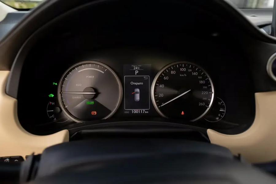 Pelēks Lexus NX 2017 Jelgava, ar dzinēja tilpumu 2.50 L un nobraukumu 100 tūkst. km par 22900 €, foto 14 vietnē AUTOMOTO.COM.LV