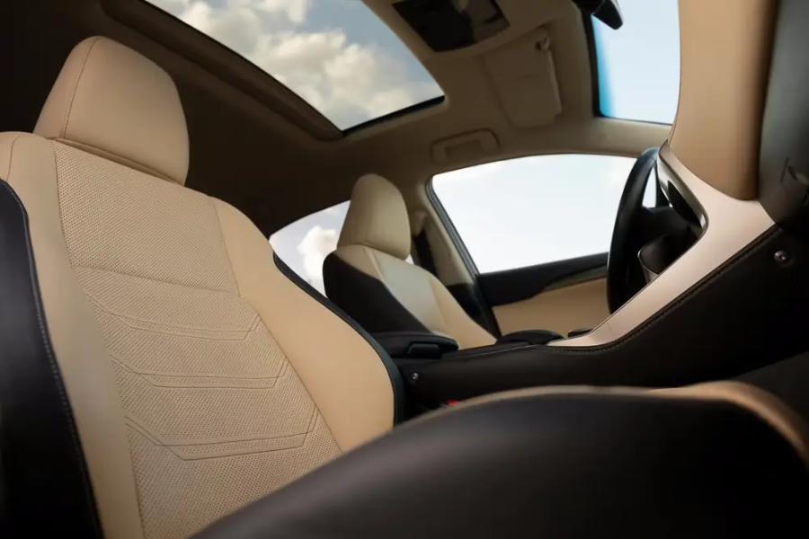 Pelēks Lexus NX 2017 Jelgava, ar dzinēja tilpumu 2.50 L un nobraukumu 100 tūkst. km par 22900 €, foto 20 vietnē AUTOMOTO.COM.LV