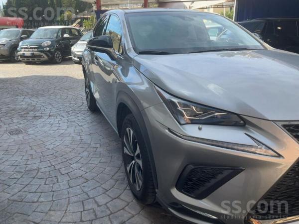 Pelēks Lexus NX 2017 Daugavpils, ar dzinēja tilpumu 2.50 L un nobraukumu 70 tūkst. km par 28999 €, foto 7 vietnē AUTOMOTO.COM.LV