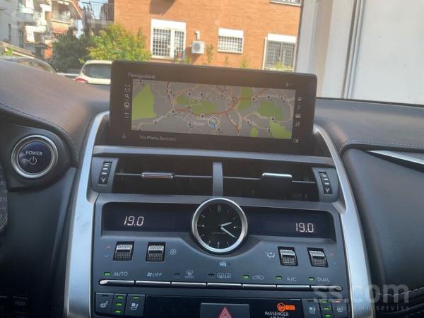 Pelēks Lexus NX 2017 Daugavpils, ar dzinēja tilpumu 2.50 L un nobraukumu 70 tūkst. km par 28999 €, foto 11 vietnē AUTOMOTO.COM.LV
