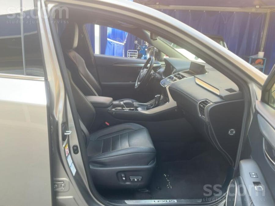 Grey Lexus NX 2017 in Daugavpils, with an engine capacity of 2.50 L and mileage of 70 thousand km for 28999 €, photo 16 on AUTOMOTO.COM.LV