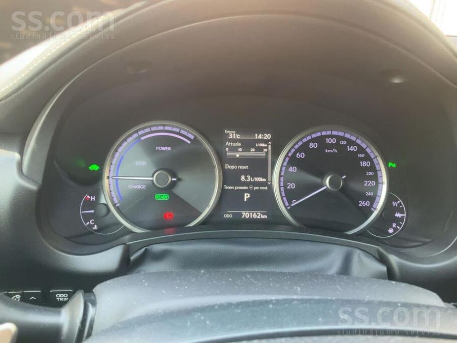 Grey Lexus NX 2017 in Daugavpils, with an engine capacity of 2.50 L and mileage of 70 thousand km for 28999 €, photo 17 on AUTOMOTO.COM.LV