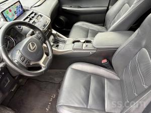Pelēks Lexus NX 2018 Rīga, ar dzinēja tilpumu 2.50 L un nobraukumu 214 tūkst. km par 24000 €, foto 8 vietnē AUTOMOTO.COM.LV