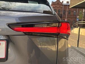 Grey Lexus NX 2018 in Daugavpils, with an engine capacity of 2.50 L and mileage of 209 thousand km for 20450 €, photo 13 on AUTOMOTO.COM.LV