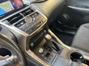 Grey Lexus NX 2018 in Daugavpils, with an engine capacity of 2.50 L and mileage of 209 thousand km for 20450 €, photo 27 on AUTOMOTO.COM.LV
